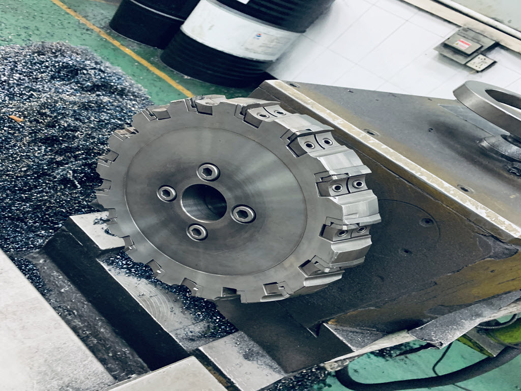 CAPABILITIES / INJECTION MOLDING-HSY industry